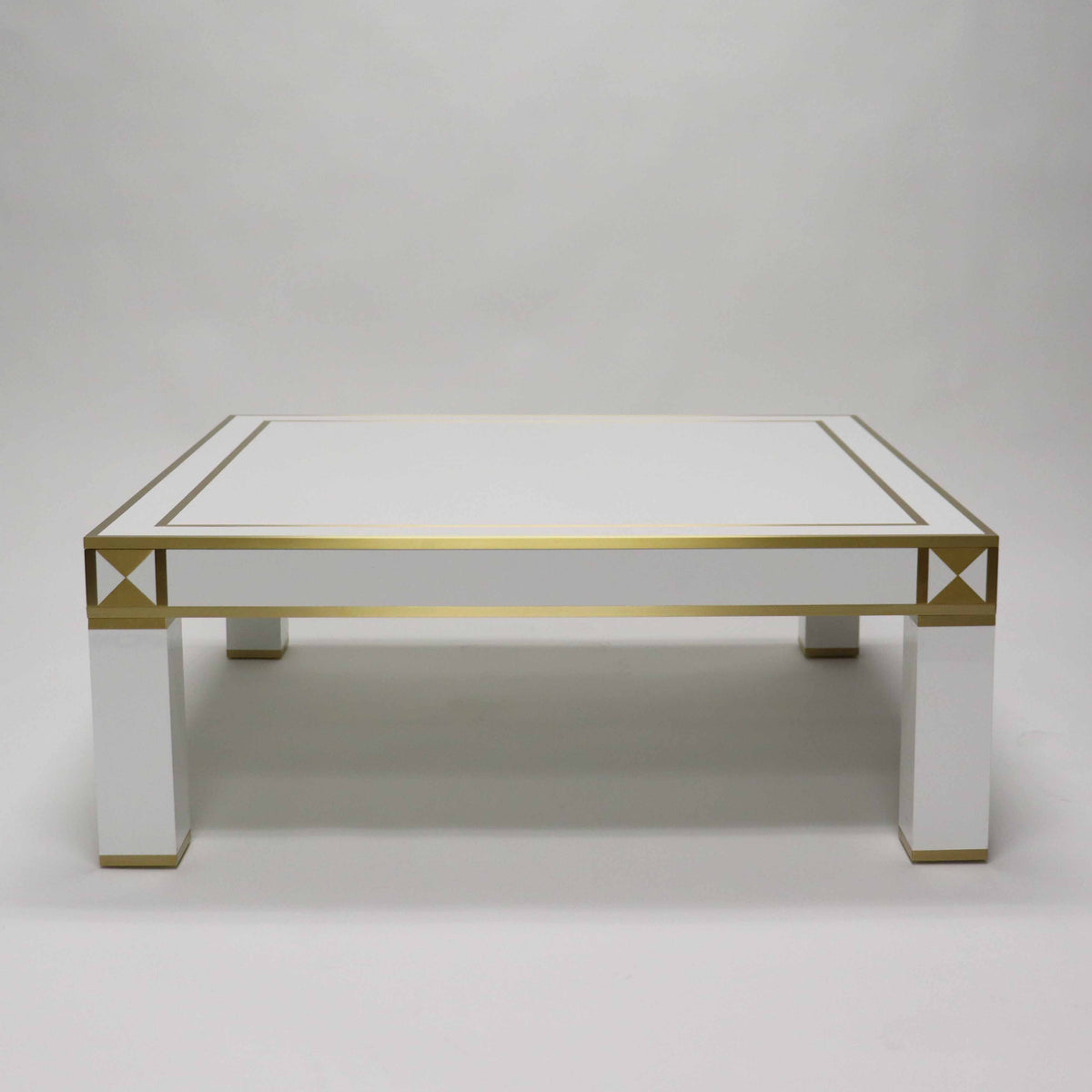 Diana Coffee Table – Jan Showers